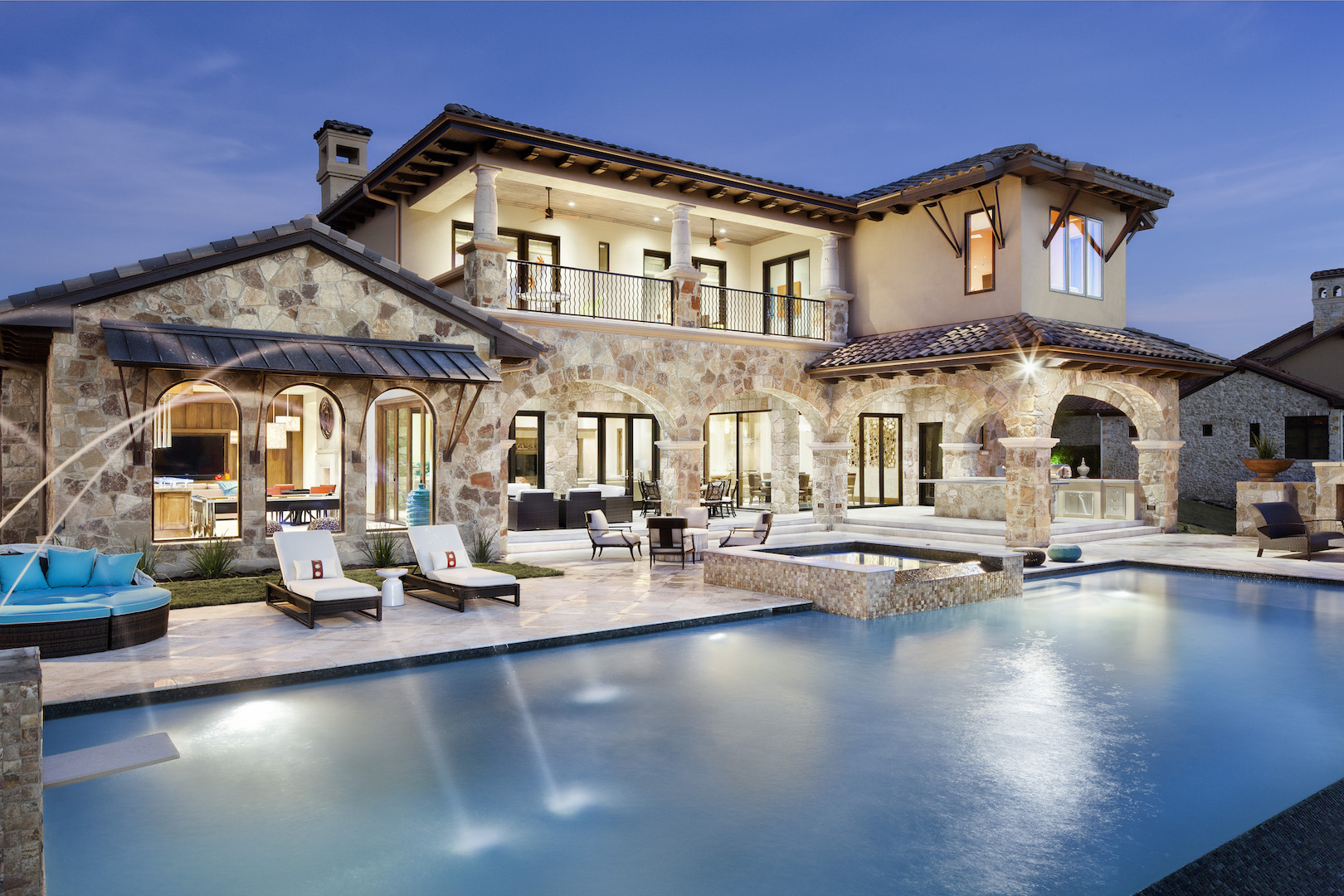 Lake Austin Retreat - Jauregui Architects